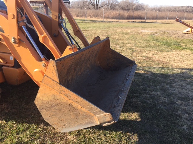 Buy Used Case 580N 4WD Loader Backhoe with Cab, Heat and A/C | Coleman ...